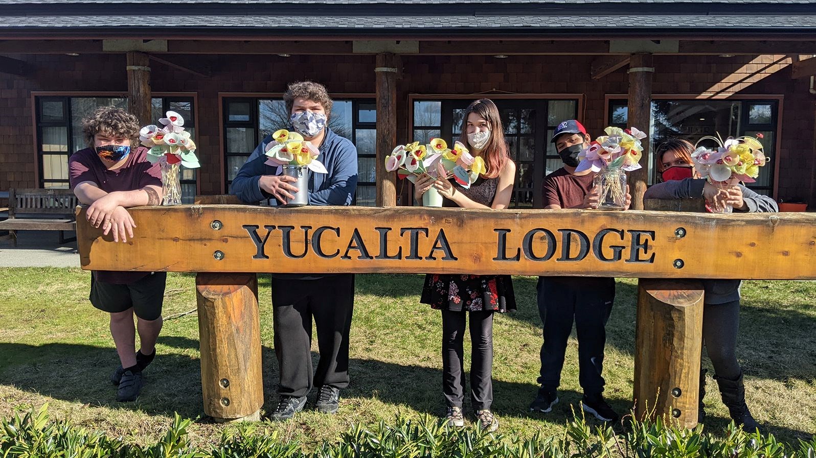 Carihi Skills for Life Students Deliver COVID-safe Valentines